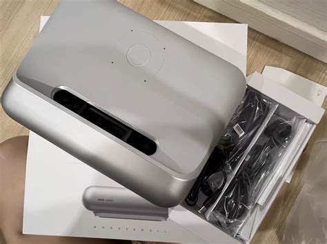 预算4000以内，小户型观影该选坚果投影仪o1还是峰米r1 Nano？ 知乎