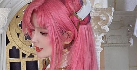 LPL老婆Rita直面心魔再次cos星守皮肤这一次不再翻车 腾讯新闻