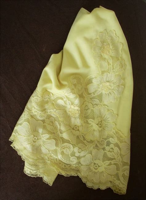 My Lacy Little Lacy Vanity Fair Mini Half Slip So Silkenlace