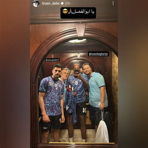 استوری بازیکن فرانسوی سپاهان قبل از بازی با الوحدات؛ یا ابوالفضل عکس طرفداری