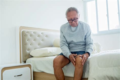 Patellofemoral Pain Syndrome Symptoms Causes And Treatment Add More