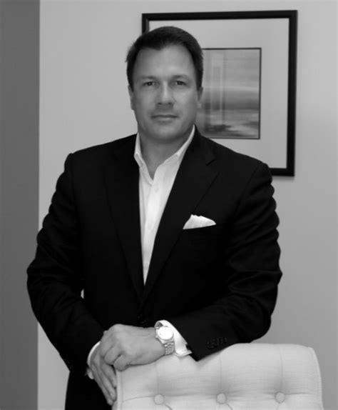 Christopher R Scanlan