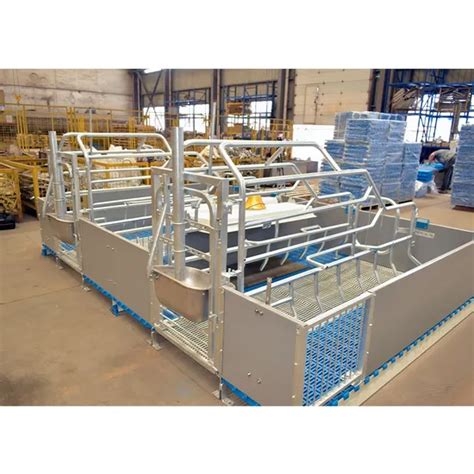 Animal Cage With Plastic Slatted Floor Pig Crate Farm Design Equipment
