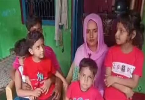 Pakistani Woman Seema Haider जेल से छुटकर वापस ससुराल अपने पति सचिन के