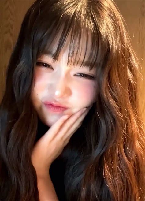 원래도 귀여운데 더 애기같이 귀여워진 원영이 팬플러스 커뮤니티