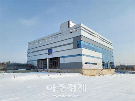 국가ai데이터센터 국내 최대 규모 슈퍼컴퓨터 연산 저장능력 세계 10위권 아주경제