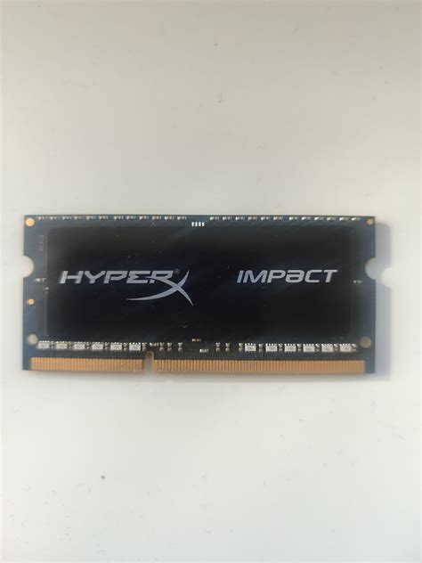 Память для ноутбуків Hyperx 8 Gb So Dimm Ddr3l 1866 Mhz Impact Black 600 грн Запчастини для