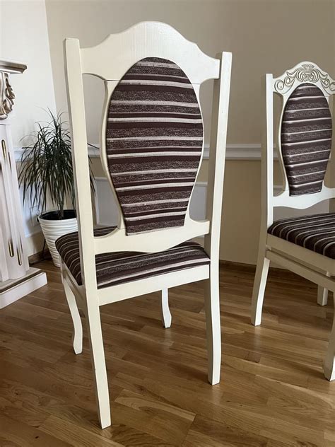 Стільці 2 шт дерево крісла кухонні обідні у вітальню 1 250 грн Кухонні меблі Чернівці на Olx