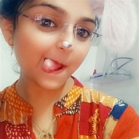 Heena Shaikh Heena S22938 Snapchat Stories Spotlight And Lenses