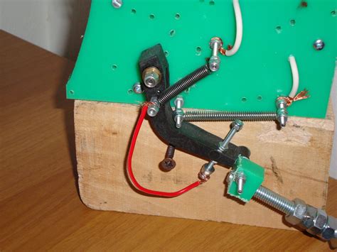 Earthquake Detector Make