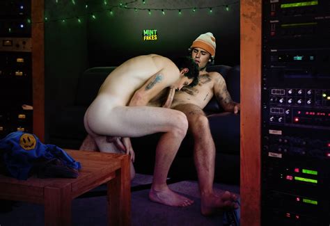 Post Fakes Justin Bieber Mintfakes Music Shawn Mendes Post Fakes Justin Bieber Mintfakes Music Shawn Mendes