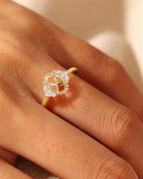 Engagement Ring Setting Cluster Lab Grown Diamond 18k Gold Semi Mount