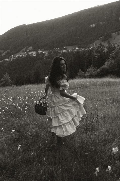 Selina Baumer Künstlerin And Coach