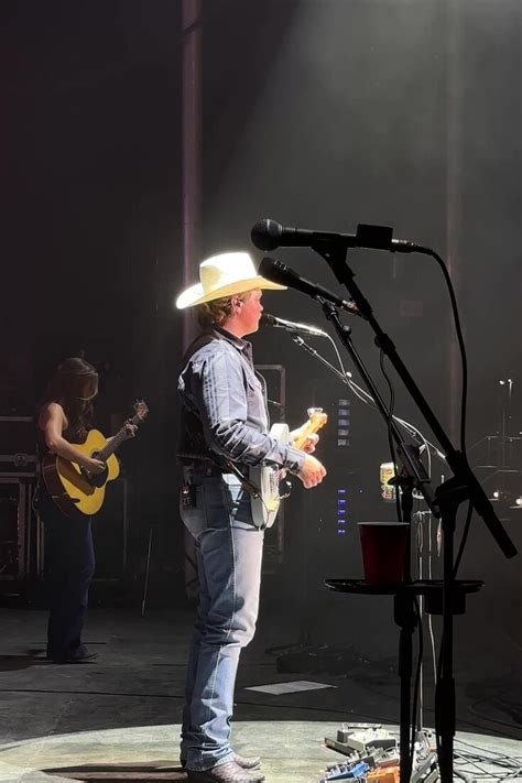 Zach Top On Fame And ‘90s Country Influences On His New Album The New