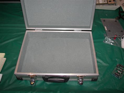 Portable Arduino Project Valise 6 Steps Instructables