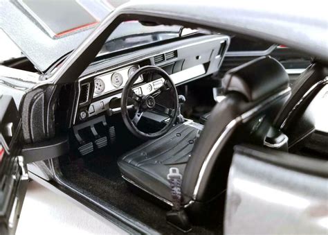 118 Acme 1970 Oldsmobile 442 Street Fighter Grey Diecast Car Model