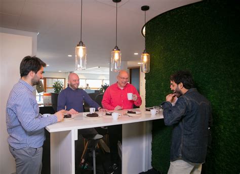 Wie Is Amis Conclusion