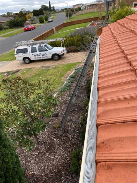 Graysons Gutter Guard Geelong Roof Construction Geelong Vic