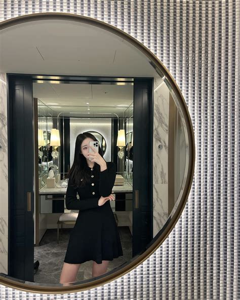 예니 협찬 까사디마마 피자와 따뜻한 연말 바삭하고 폭신한 도우와 풍부한 토핑으로 가성비좋게 치즈 듬뿍 피자를 즐길 수 있어요 조리도 간편하고 맛있어서 꼭 드셔보세요