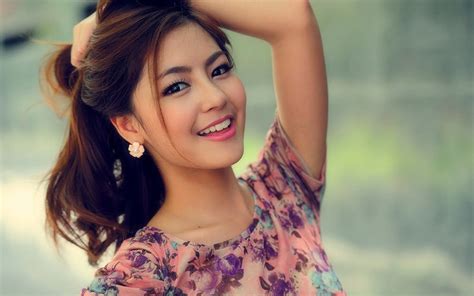 Hd Girls Wallpapers 4k Hd Backgrounds On Wallpaperbat