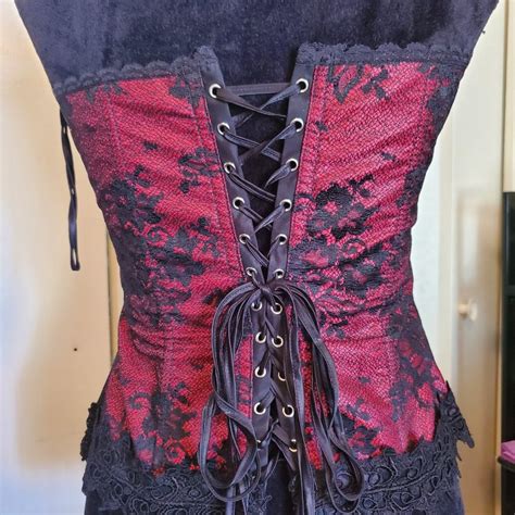 Fredericks Red And Black Corset Top With Halter Tiest Gem