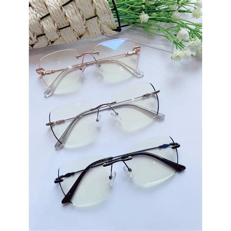 แว่นสายตายาวกรองแสงสีฟ้าไร้ขอบ ถูกที่สุด พร้อมโปรโมชั่น ก ค 2024 Biggoเช็คราคาง่ายๆ