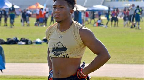 Four Star Fla Rb Devan Barrett Commits To Auburn Usa Today High