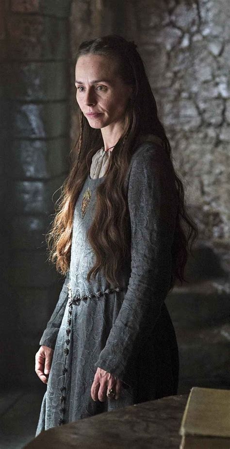 Game Of Thrones Mother Of The Dragon Helena Game Of Thrones Yvette