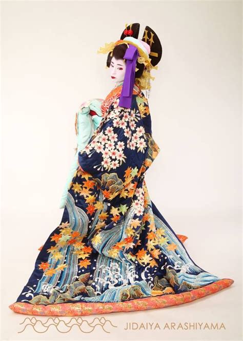 A Woman Dressed As An Oiran At A Kimono Photography Experience Asian