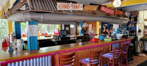 Crabbys Bar And Grill Updated April 2025 1060 Photos And 975 Reviews