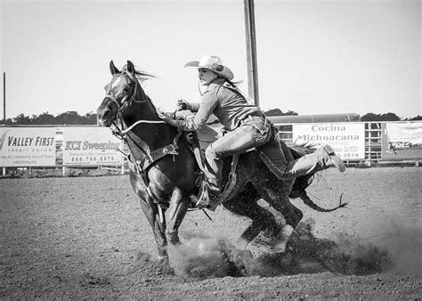 Rodeo Cowgirl Rodeo Cowgirl Rodeo Life Rodeo