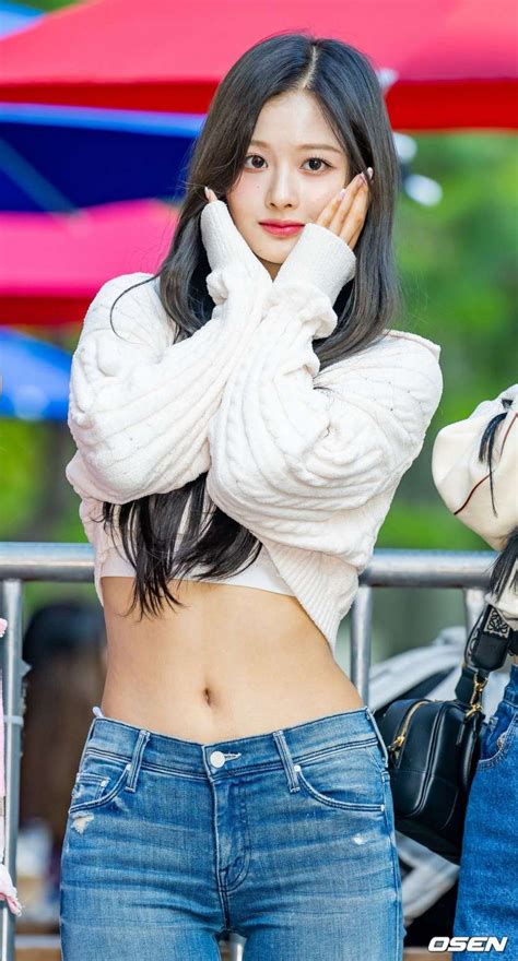 엔믹스 설윤 허리라인 촬스의 이슈와 유머