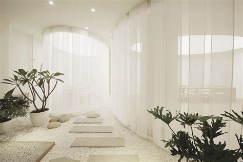 Space Modification Unit Transforms Beijing Hutong Into Tranquil Tea House