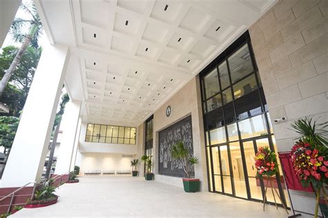 Hsfi Upmafi Turn Over Ups Henry Sy Sr Hall Sm Foundation