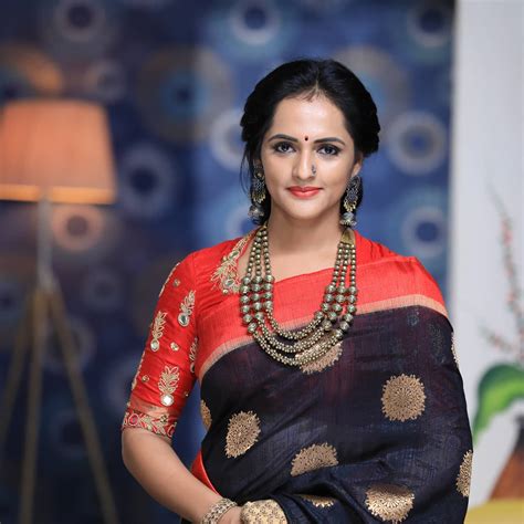 Jyothi Rai చిట్టిపొట్టి దుస్తుల్లో మెస్మరైజ్ చేస్తున్న జ్యోతి రాయ్ Namasthe Telangana