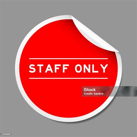 회색 배경에만 단어 직원이있는 빨간색 껍질 스티커 레이블 건강관리와 의술에 대한 스톡 벡터 아트 및 기타 이미지 건강관리와 의술 규칙 금지됨 Istock