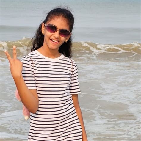 Violets World Youtube