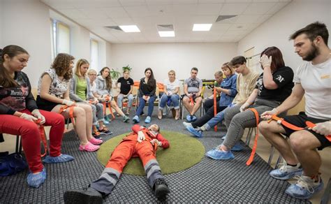 У столиці продовжать тренінги з домедичної допомоги для містян Вечірній Київ