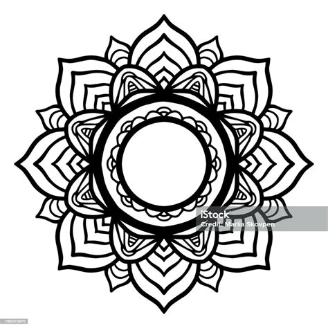 흰색 고립 된 배경에 둥근 검은 만다라 꽃 무늬와 벡터 보헤미안 만다라 안티 스트레스 치료 장식 라운드 장식 손으로 그린 배경 0명에 대한 스톡 벡터 아트 및 기타 이미지