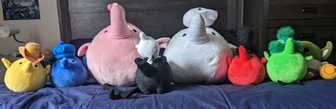 Find The Goblo From Circletoonhd In This Picture Of Berd Plushies