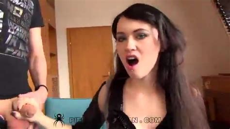 Gangbang Con Morena Jovencita