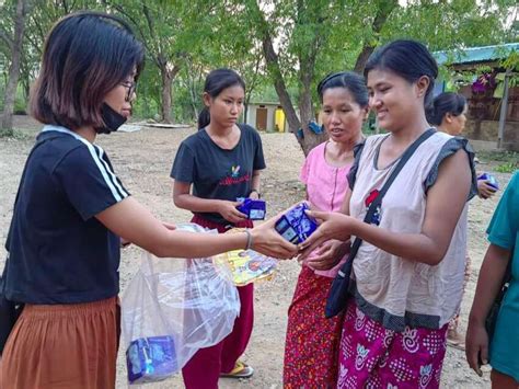 ယင်းမာပင်မြို့နယ်နှင့် ဆားလင်းကြီးမြို့နယ်ရှိ စစ်ရှောင်အမျိုးသမီးများအတွက် လစဥ်သုံးပစ္စည်းများ လ