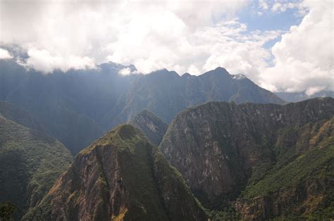 무료 이미지 경치 자연 황야 구름 언덕 모험 골짜기 니콘 산등성이 정상 회담 페루 알프스 산맥 고원 되다 D300 산길 지리적 특징 대기