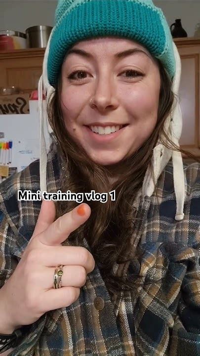 Mini Training Vlog 1 Follow Along For Some Non Aesthetic Running And Triathlon Training Content