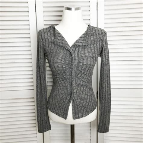 럭키만물상 2color 부드러운 스윗 니트 긴팔티 슬림 허리잘록 여리핏 봄 가을 데이트룩 이너가디건