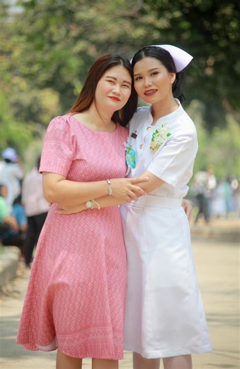 เรียลติดกระแส คลิปตลก ขำๆ ตลกฮาๆ ขำขัน คนไทยเป็นคนตลก แม่ปราณี แฟนเพจ Facebook