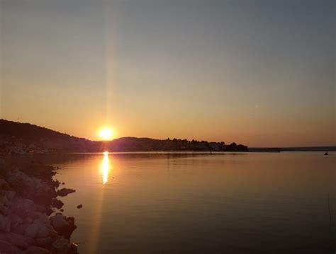 Читателката On Twitter Прекраснава фотографија ми ја испрати мојата посестрима со желби за