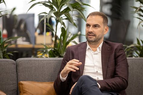 Акумулираното искуство од европскиот но и американскиот пазар не става во можност да креираме