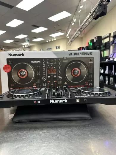 Gear Hunter Numark Mixtrack Platinum Fx 4 Deck Dj Controller With Jog Wheel Displays And Fx