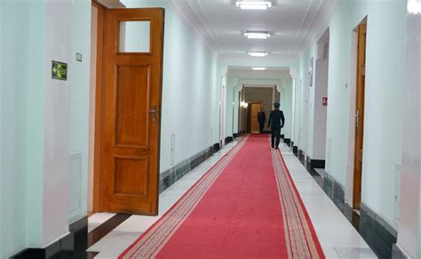 Улс төрийн алба хашсаныг төрийн захиргааны албан тушаалд ажилласан хугацаанд дүйцүүлнэ